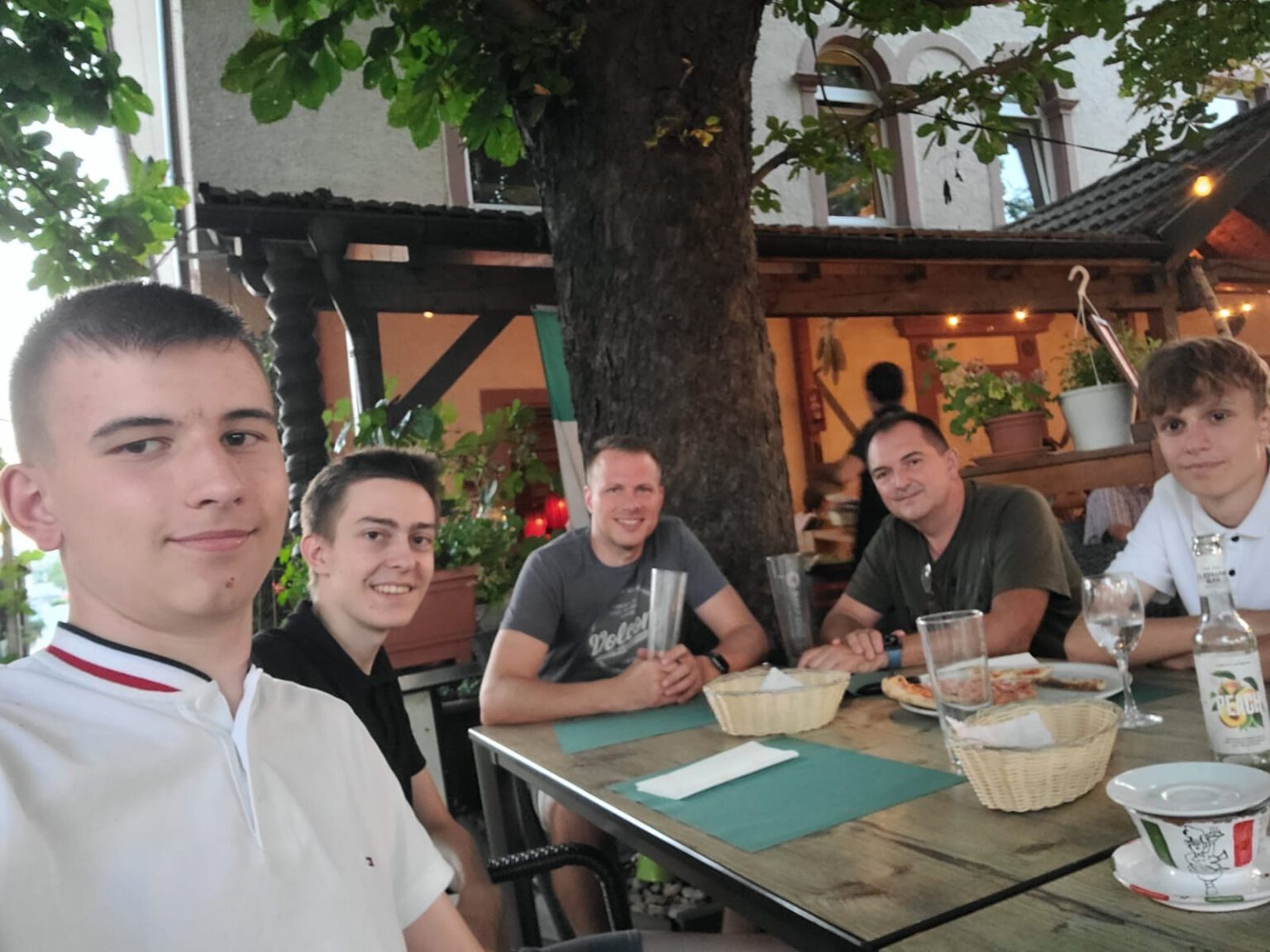 Pizzaessen 2025 - FC 08 Bad Säckingen e. V.